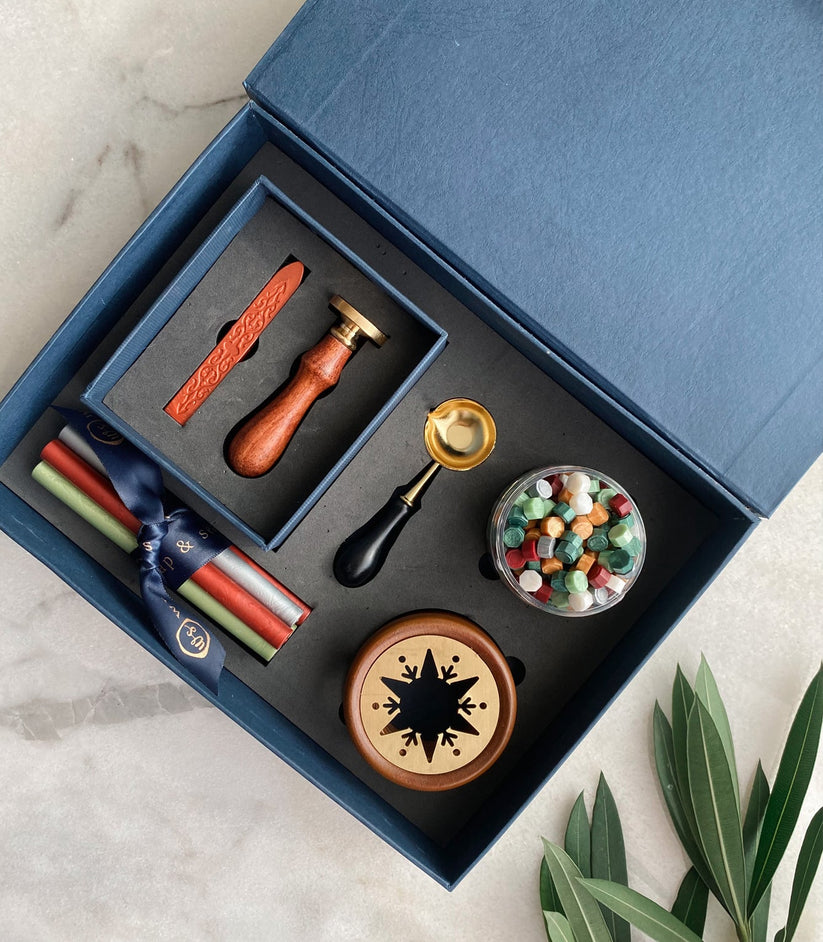 Standard Christmas stamp gift set – Wrap & Seal Global